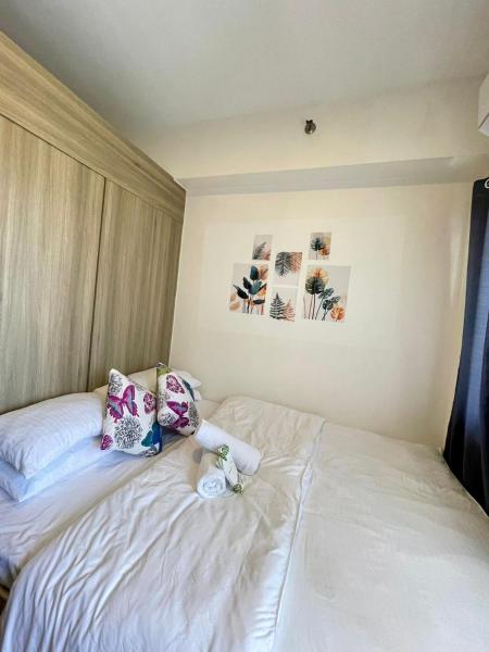 Fame Residence Retreat Cozy 1br With Balcony - Cuba