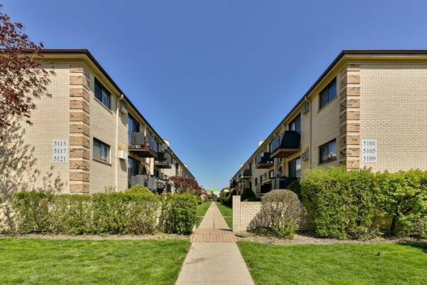 Chicago Condo Luxurious Condo In Top Rated Neighborhood - Seven Seas, Riverside