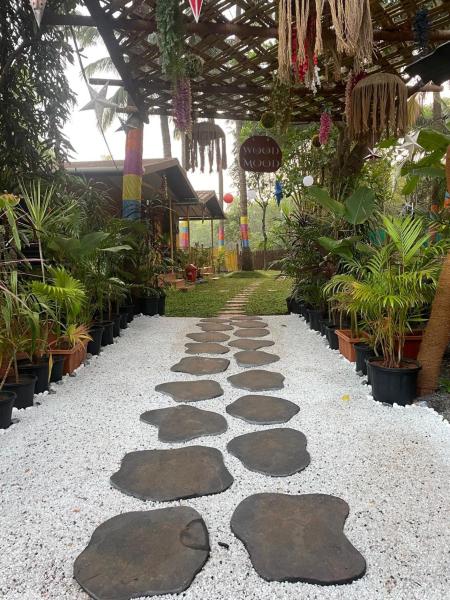 Woodmood Cottages - Goa