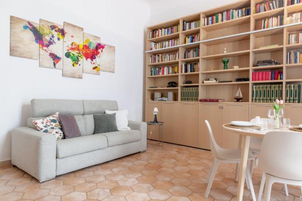 Professor's House In Porta Pia - Roma