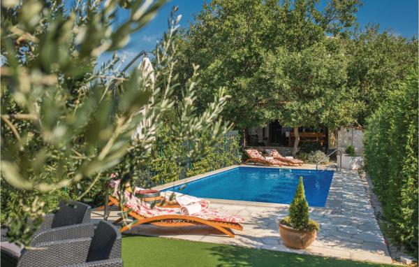 One-bedroom Holiday Home In Klek - Neum