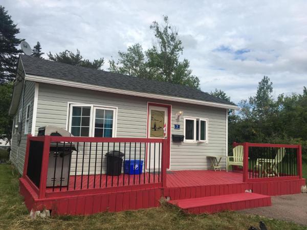 Cozy Cottage 5 Min Walk From Parlee Beach - Shediac