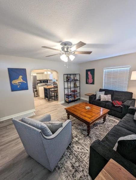 Zoobilee-on Zoo Blvd - Kansas (State)