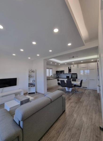 Gariful Apartman - Podstrana