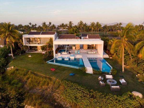 Casa Brisa Luxury On The Beach - Punta Mita
