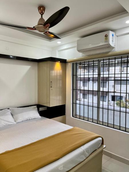 Ample Homes Spacious 2bhk Apartment - Near To Aims - Kochi