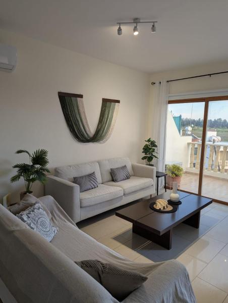 Marlen's Place Near Paphos Airport - Мандрия