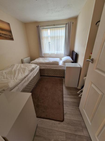 230 Glan Gwna - Anglesey
