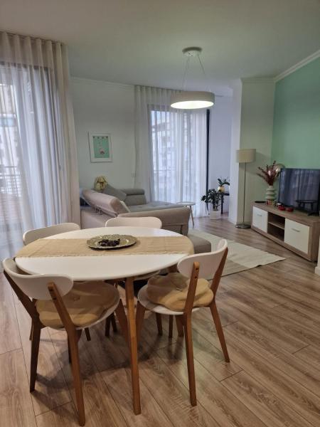 Ema Apartment - Tirana