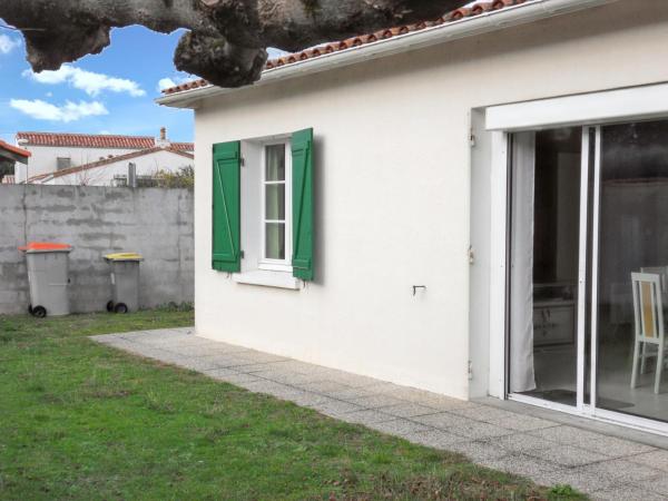 Maison Spacieuse Et Accessible - La Couarde-sur-mer - Vue Jardin - Île de Ré