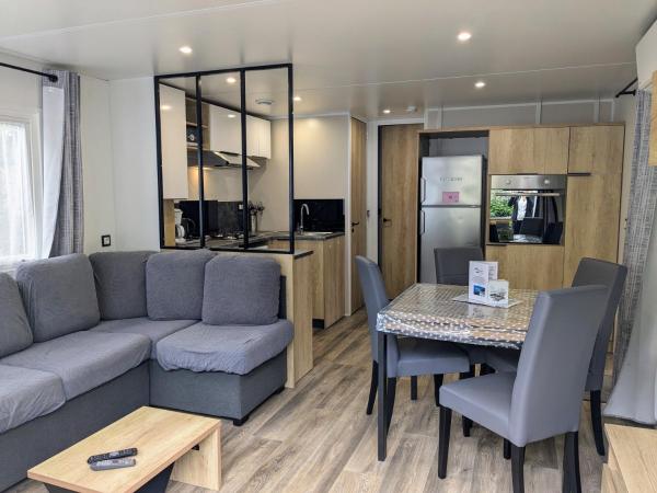 Mobil Home 205 6 à 8 Personnes - Gastes