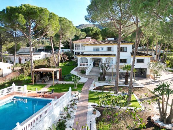 Apartamentos Dos Carneros - Alhaurín de la Torre