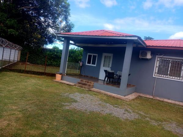 La Casita De Issa Via Boquete - Panama