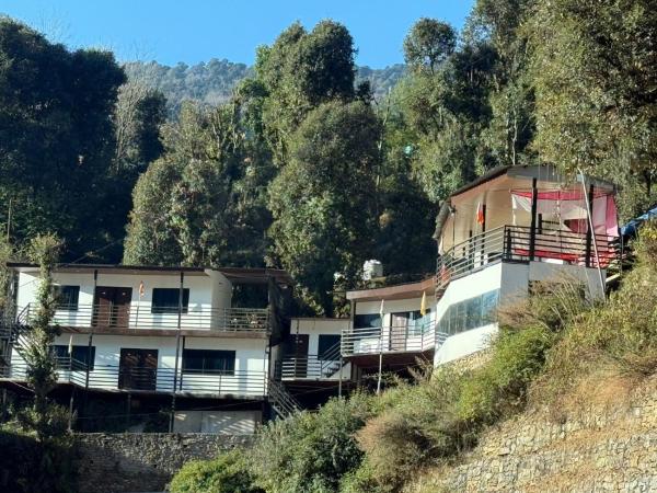 The Badasu Cottages - Uttarakhand