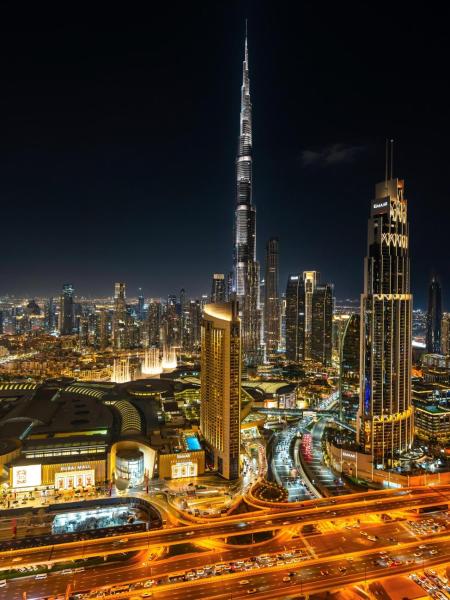 Royal Vista At Downtown Views Ii - Downtown Dubai City & Burj Khalifa Views - Brand New Luxury 4br Apartment - Dubai