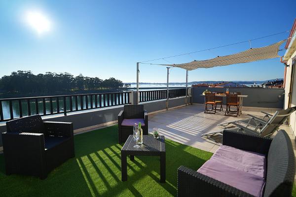 Apartamento Con Terraza Con Vistas Al Mar - Villanueva de Arosa
