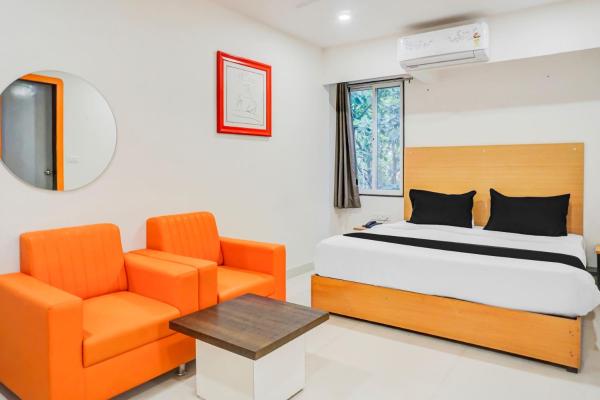 Super Townhouse Hadapsar Formerly Savali Inn - Pune
