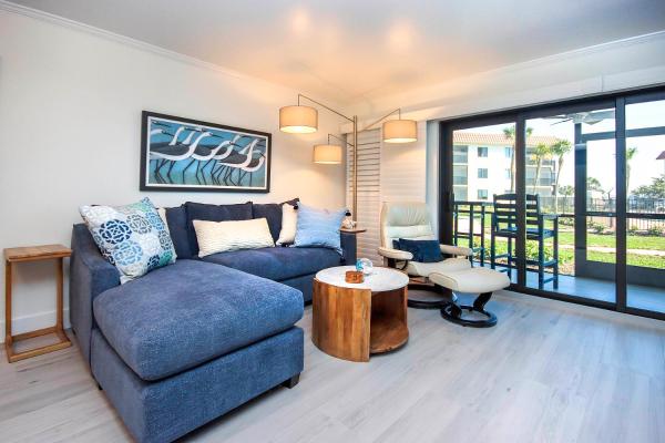 Perfect Island Getaway Beachfront Condo On Sanibel Island - Sandalfoot 2b1 - Lighthouse Beach Park