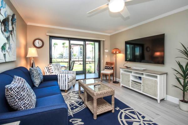 Spacious 2nd Floor Condo Steps From The Beach On Sanibel Island 2c1 - Blind Pass Beach, Sanibel