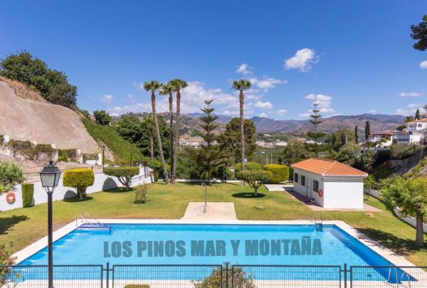 Vacation Home "Los Pinos Mar Y Montaña" With Mountain View, Pool, Wi-fi, Garden & Terrace - Almuñécar