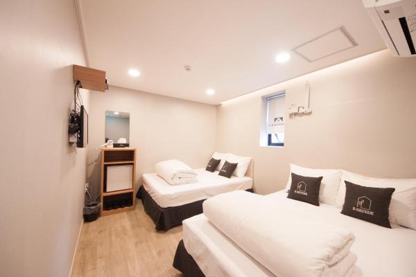 Oyo Hostel Myeongdong 1 - Seoul