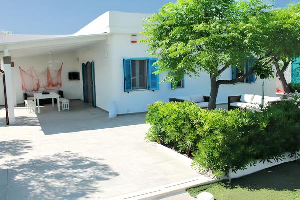 Charming House With Garden In Monopoli With Direct Access To The Beach - Fasano