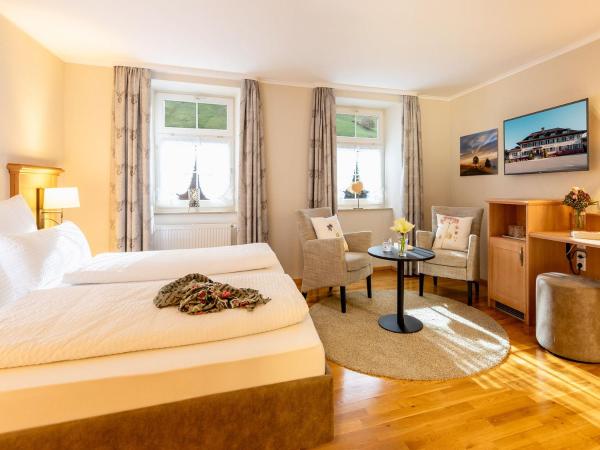 Hotel & Restaurant Gasthof Belchenblick - Staufen