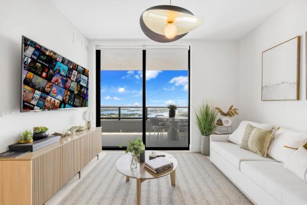 44th-floor Condo With Stunning Views & Free Parking - Miami, FL