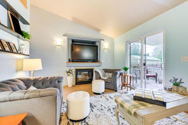 Less Than 2 Mi To Budd Inlet Pet-friendly Home! - Olympia, WA