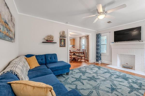 Anchors Away In Park Circle With King Suite - Goose Creek, SC