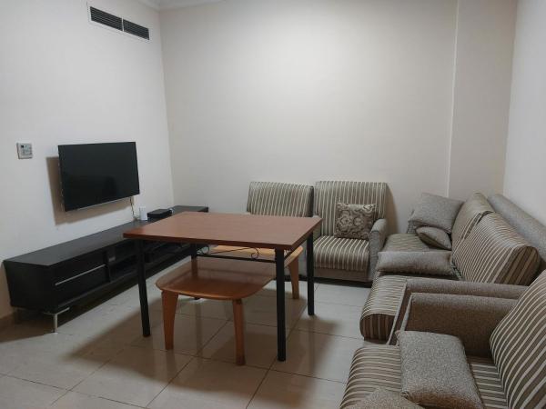 Private Bedroom For Business Executives Dubai Sharjah Border By Mauon Com - Dubái