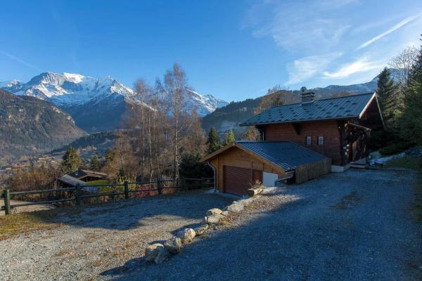 Chalet Spacieux à Saint-gervais-les-bains Avec Vue Montagne - Combloux