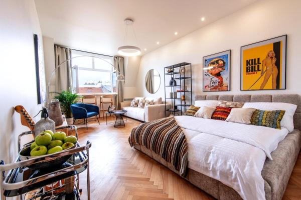 Sunny & Quiet Studio In Peaceful Hood,metro Access - Praha