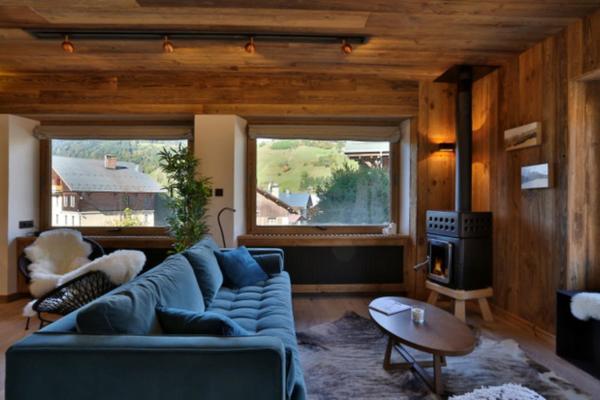Spacious T3 With Balcony In The Center Of Town - Cordon
