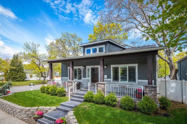 4br 3b 2 Kitchen With Pnp Downtown Cda 11 Guests - Coeur d'Alene, ID