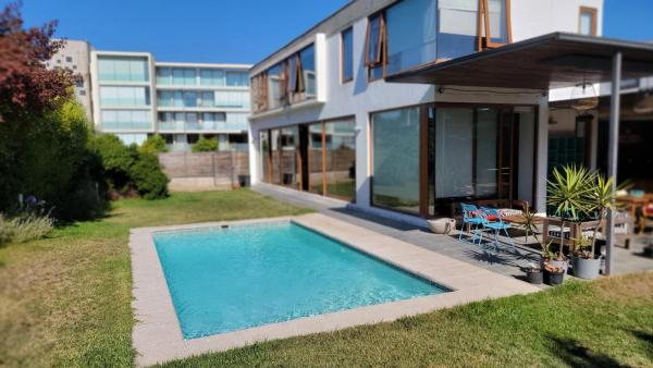 Rbkºcasa Mediterránea Para 10 Personas Con Piscina - Valparaíso