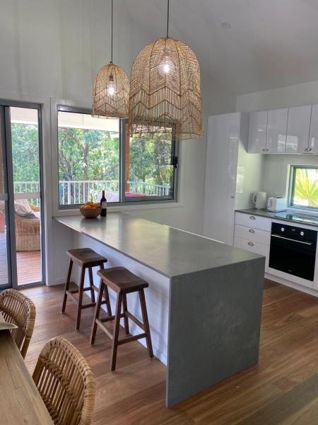 Forest Tangle Retreat, Two Bedroom - Palmwoods