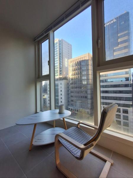 Center City View Apartment Private House Basic For 2 People City Airport 7 Minutes Recently Renewed - 신흥3동