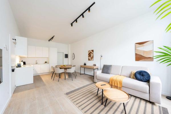 Comfortable Urban Retreat For 6 In Central Antwerp - Schilde