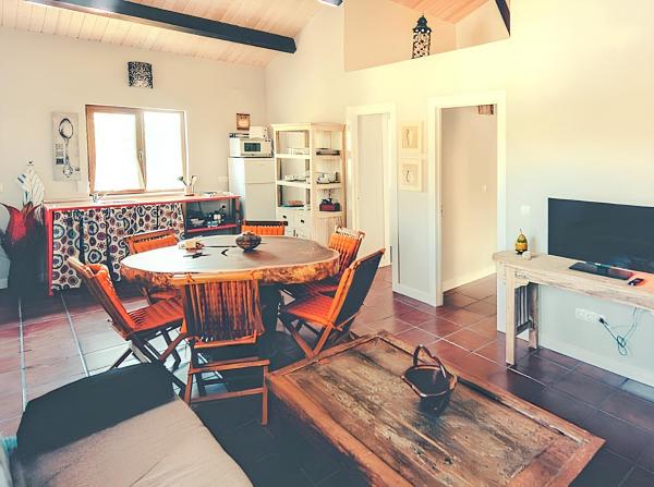 Cozy House In Cañamero Of 86 M² With Shared Pool - Logrosán