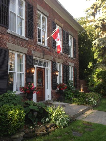 Auberge Chesley's Inn - Cornwall, ON, Canada