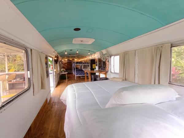 Dreamcatcher House Bus Experience 2 - Costa Rica