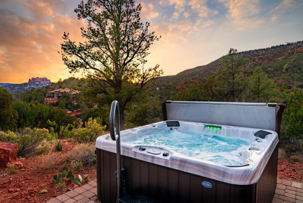 Hot Tub Game Room Stargazing And Mountain Views At Happy Javelina - Sedona, AZ