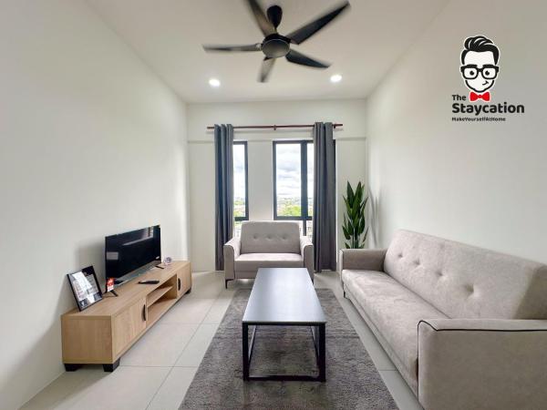 Staycation Homestay 63 The Glen Near Imperial Kch - サラワク