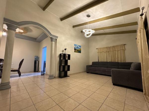Exclusive Casa Platino Los Alamos - Honduras