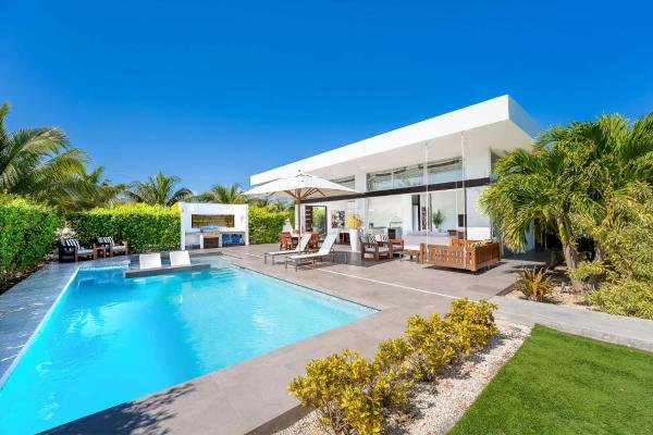Oceanside 2 Bedroom Luxury Villa With Private Pool, 500ft From Long Bay Beach -V8 - Turks and Caicos Islands