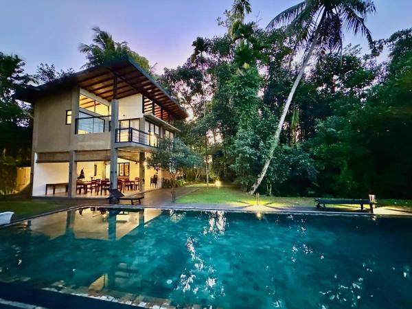 Sakuna Arana Resort - Bentota