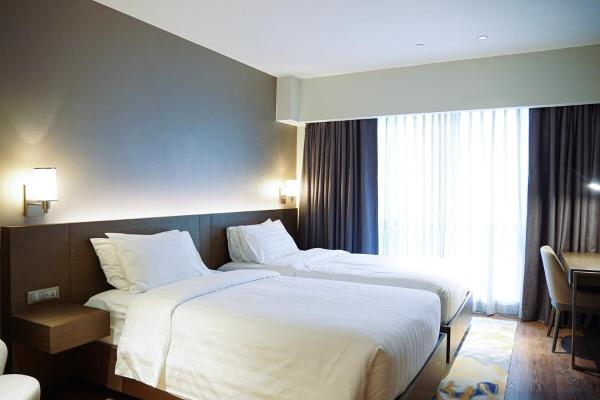 Standard Rockwell Skylineview Twin By Premiumstayph - Metro Manila