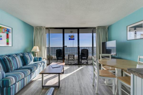 0402 Modern Greece Condo - Carolina Beach, NC