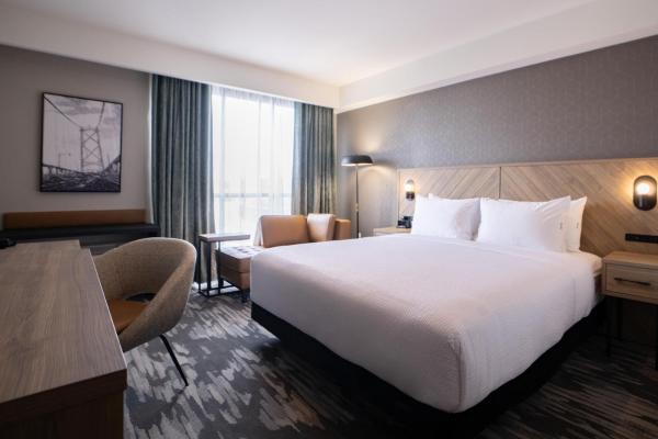 Sandman Signature Winnipeg Airport Hotel & Suites - Winnipeg